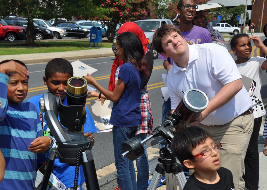 SU provides telescopes and more at downtown library solar eclipse ...