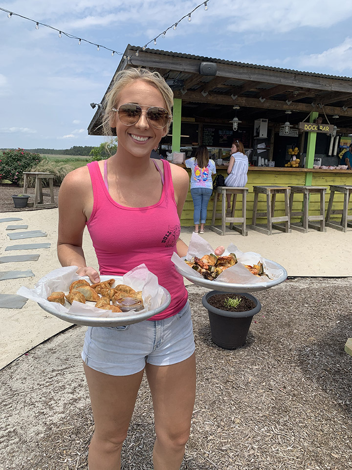 Bull Lips Dock Bar - SBJ
