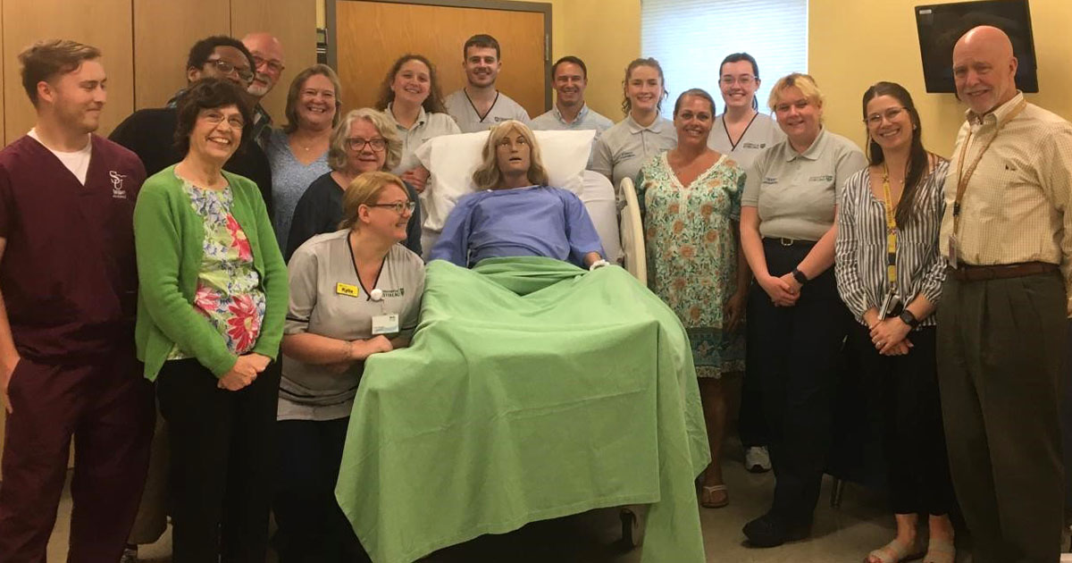 SU Hosts Nursing, Paramedic Students from Scotland - SBJ