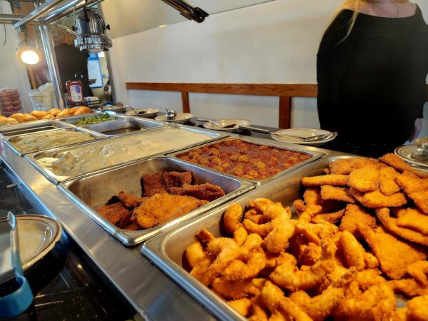 Bury Diner Celebrates Its New Presence in Salisbury with a Ribbon Cutting!