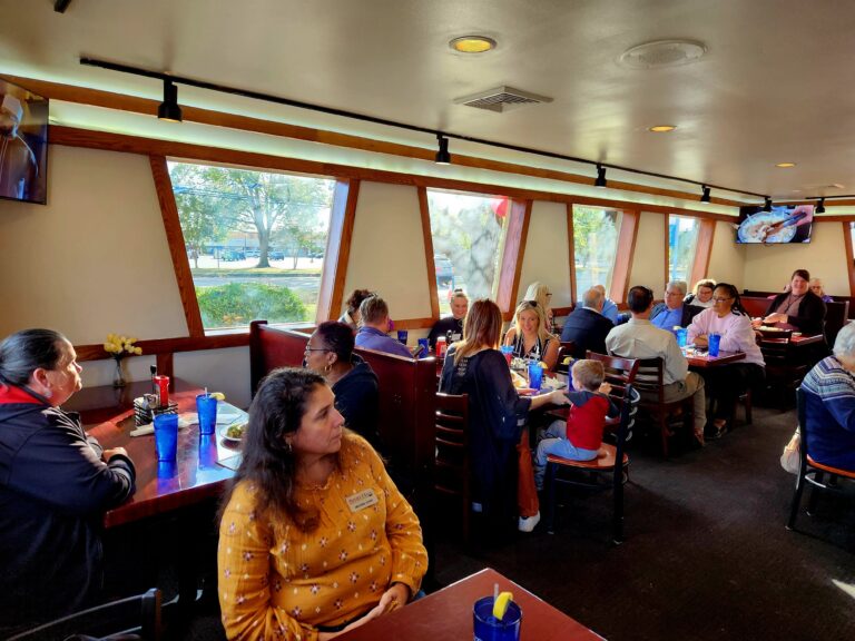 Bury Diner Celebrates Its New Presence in Salisbury with a Ribbon Cutting!