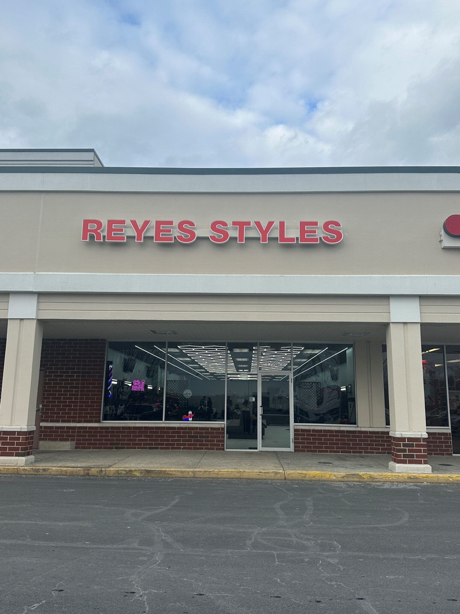 Brotzman Leases Space at College Square Shopping Center - SBJ